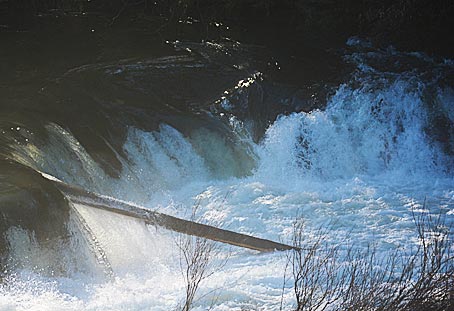 Siegwasserfall und Burgruine Windeck